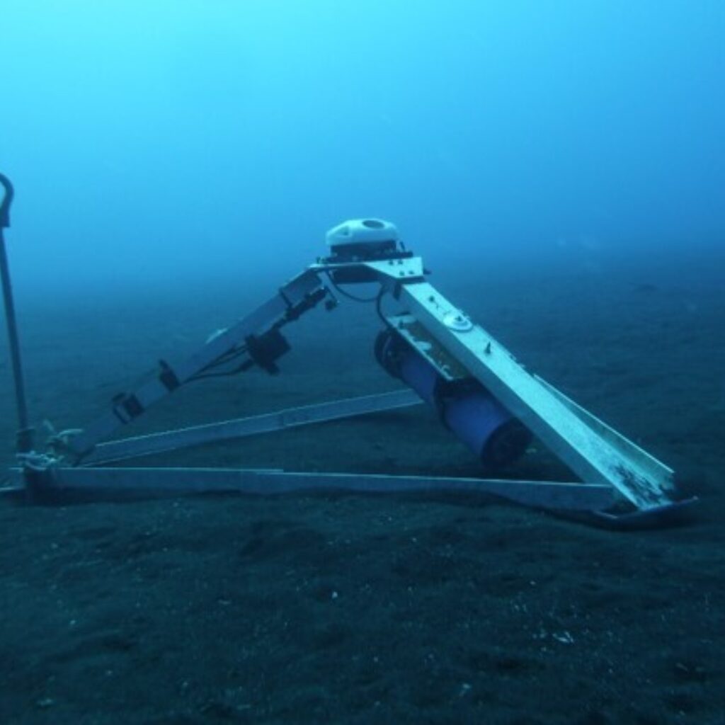 Nortek | Acoustic Wave and Current Profiler I AWAC - 1 MHz