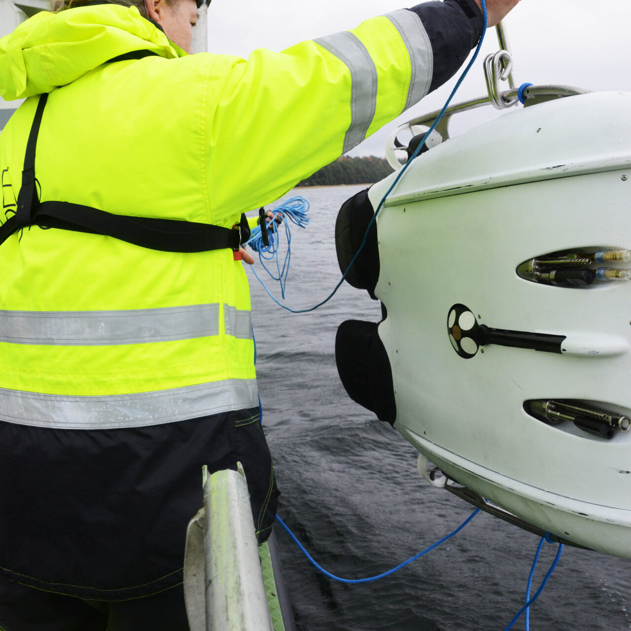 Nortek | DVL 1000 - 300 m | Doppler Velocity Log (DVL) for underwater…